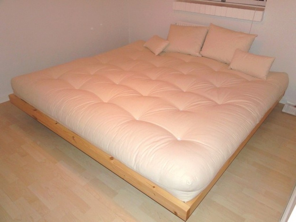 Futon 90, Overkejseren, i farver | Japanske Danmark